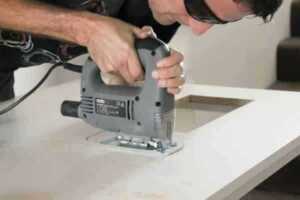 How to use jigsaw | Handyman tips